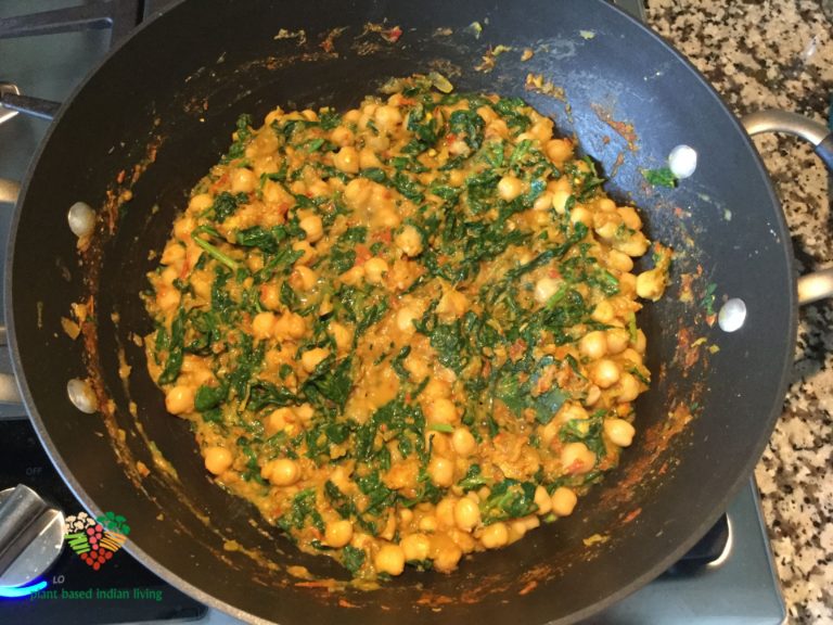 Saag Chole (Chickpea and Spinach) - Plant Based Indian Living